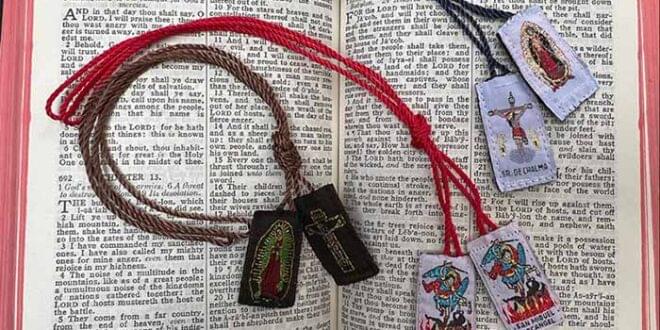 Escapulário sagrado é um poderoso devocional da igreja católica